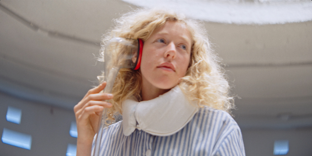 How to Make a Living: the single-person worlds of Maaike...